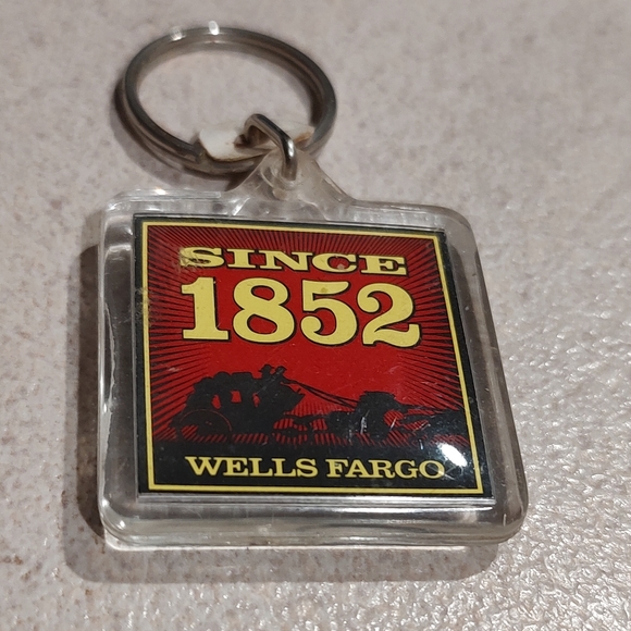 well fargo | Other | Vintage Wells Fargo Bank Keychain Plastic Keyring ...